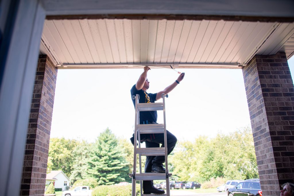 Soffit Install - Oelo